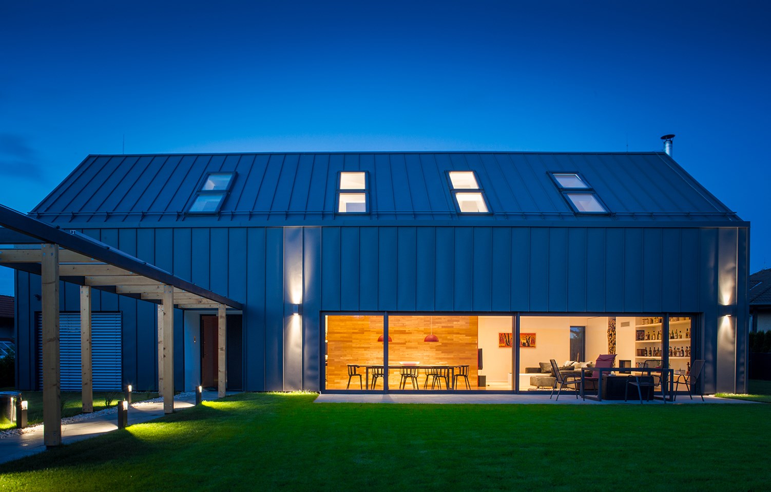 Rodinný dům, Mladíkov